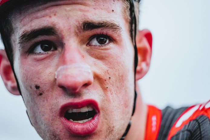 Ryan Kamp wijkt met succes uit naar Spanje: ‘Presteren moet je altijd ...