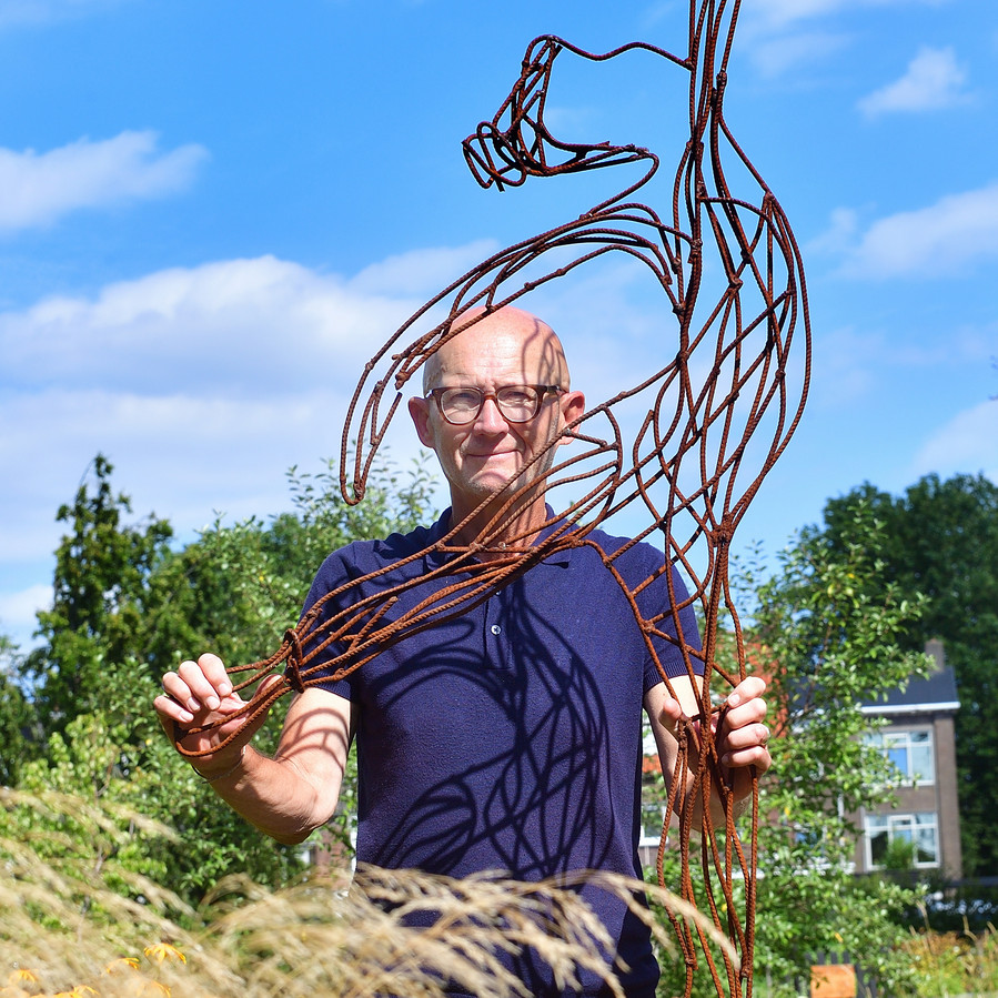 Boddaert exposeert in stadstuin: ‘Ik ben geen kunstenaar. Het is gewoon ...