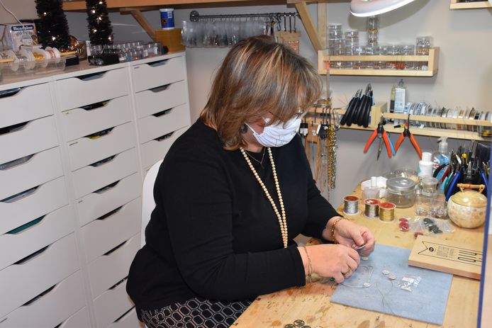 Brigitte Peters van Tutto Bello ontvangt ‘Handmade In Belgium’-label ...