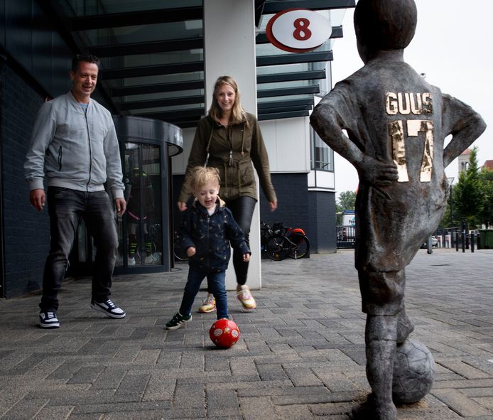 Nuenense fan Femke deelt podium met Guus en vindt grote liefde tijdens ...
