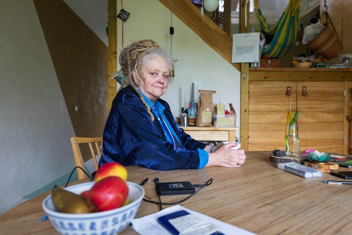 Leidi heeft een huis zonder kamers: ‘Niets is fijner dan wakker worden ...