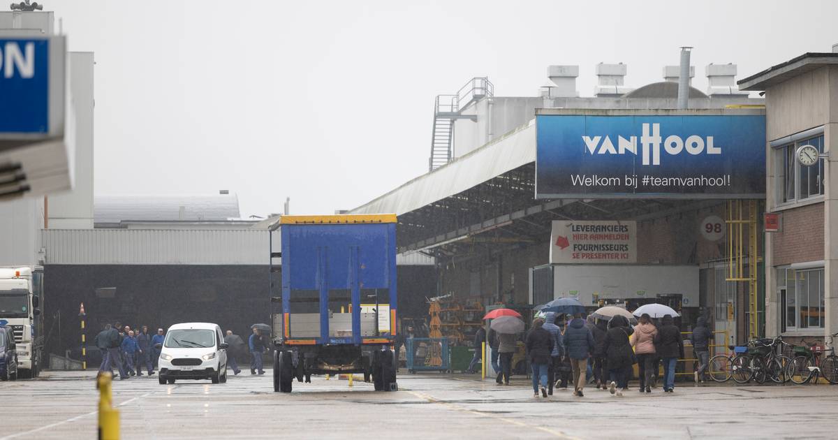 Déjà 209 entreprises candidates à embaucher du personnel de Van Hool ...