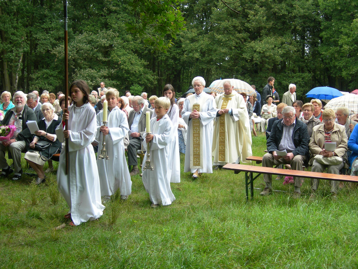 Zuster Hadewych neemt na 60 jaar afscheid van parochiaal werk in ...