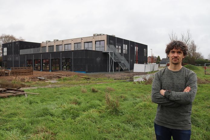 LAB-school is nog maar net open, en bouwt nu al bij: "Tegen volgend schooljaar gloednieuw ...