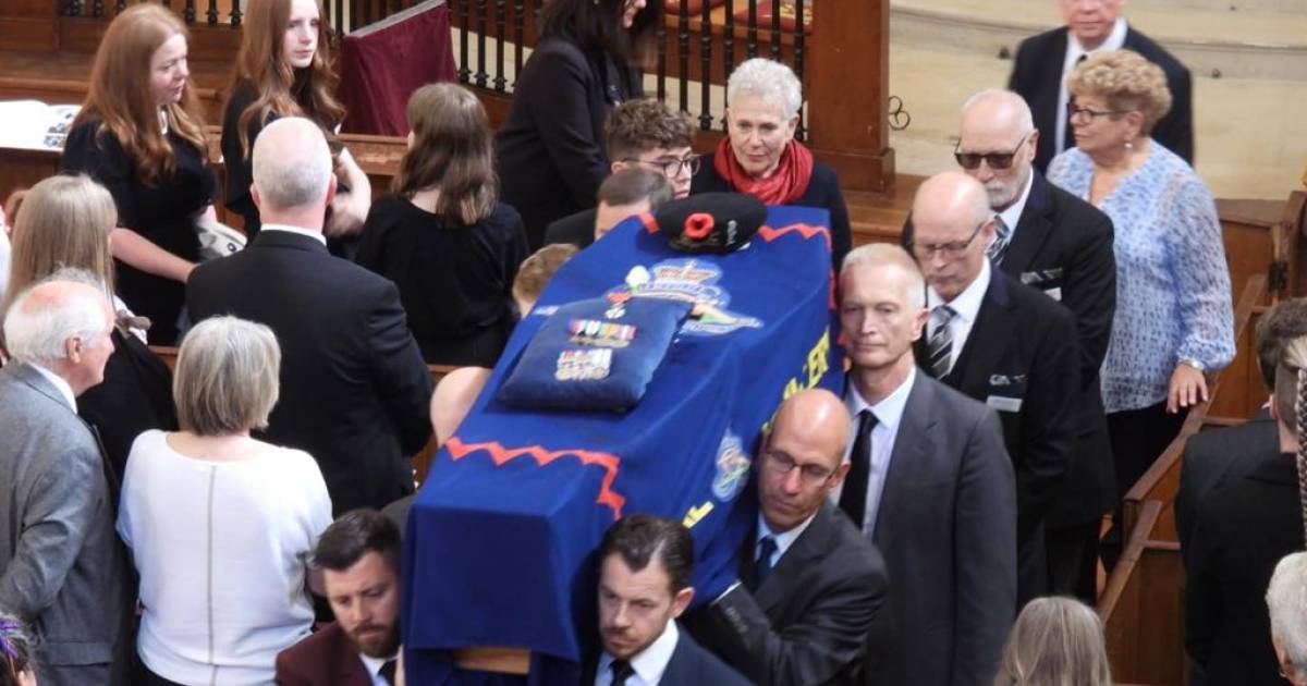 Afscheid van oorlogsveteraan Joe Cattini | Eindhoven | AD.nl