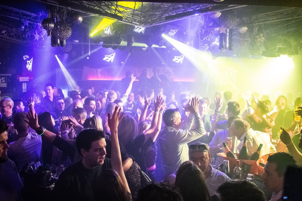 Dit is geen Boccaccio of La Rocca. Discotheek Millennium viert 20ste ...