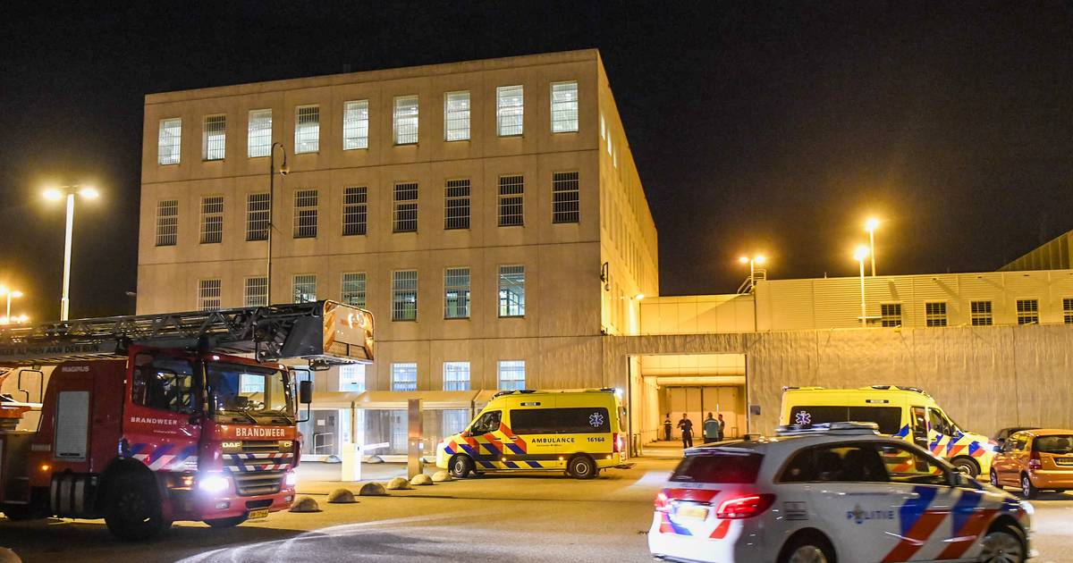 Fik in de lik: gevangene steekt prullenbak in brand in PI Alphen ...