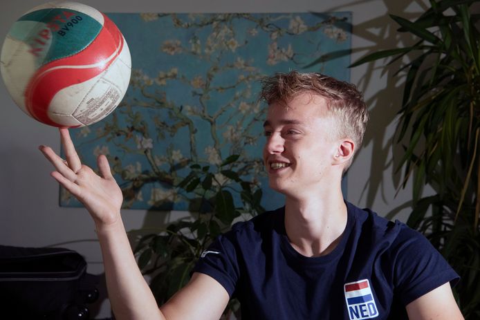 Deventer volleyballer Jort (18) stapt bij Talentteam de eredivisie ...