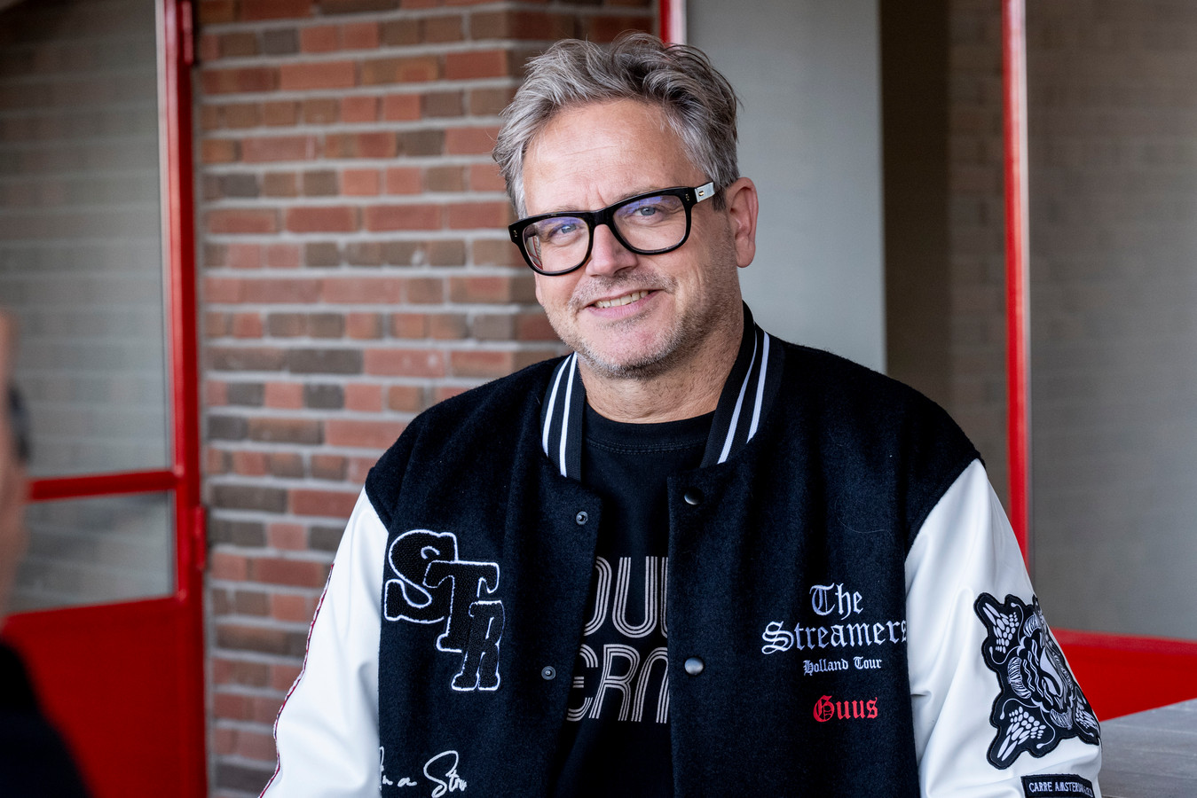 Guus ziet weinig hoogtepunten dit jaar, Monique denkt terug aan grote ...