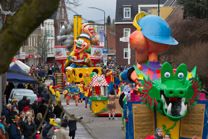 'Grote finale' van carnaval dinsdag in Budel | Carnaval 2018 | ed.nl