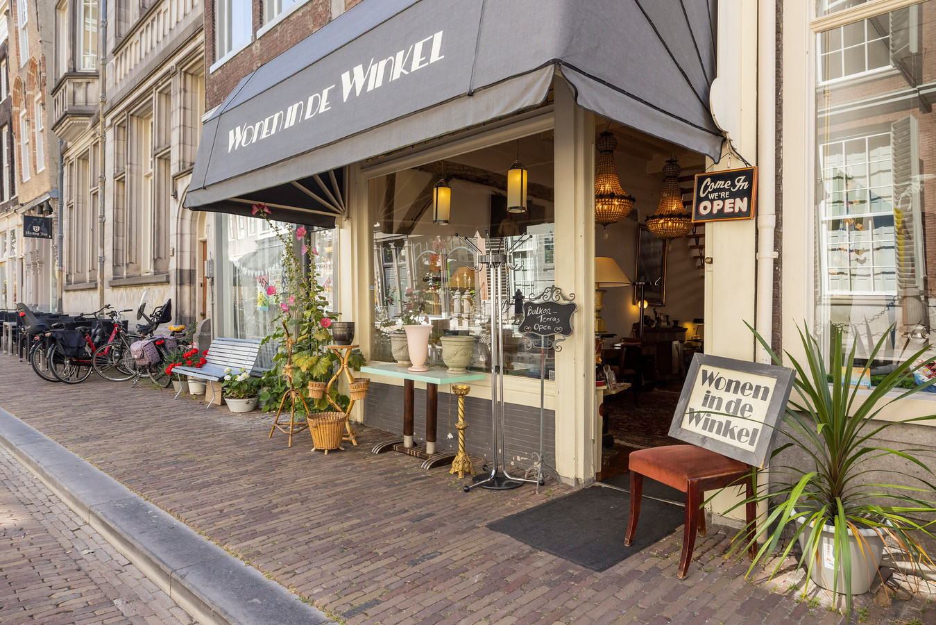 Jarenlang woonden Rob en Dick in hun winkel: ‘Geen standaard woning ...