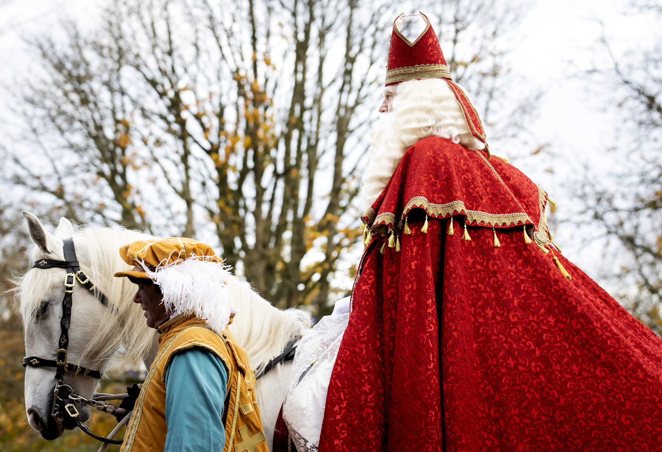 Ontmoet de Sint en roetpiet | Foto | hln.be