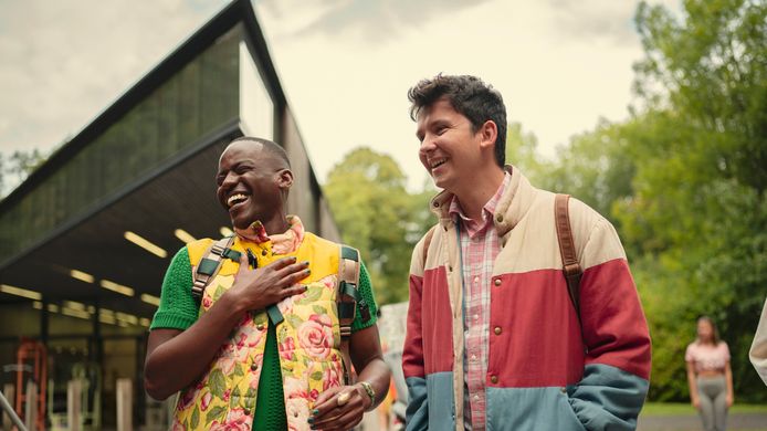 Netflix Deelt Nieuwe Beelden Van Laatste Seizoen ‘sex Education Tv Hlnbe 