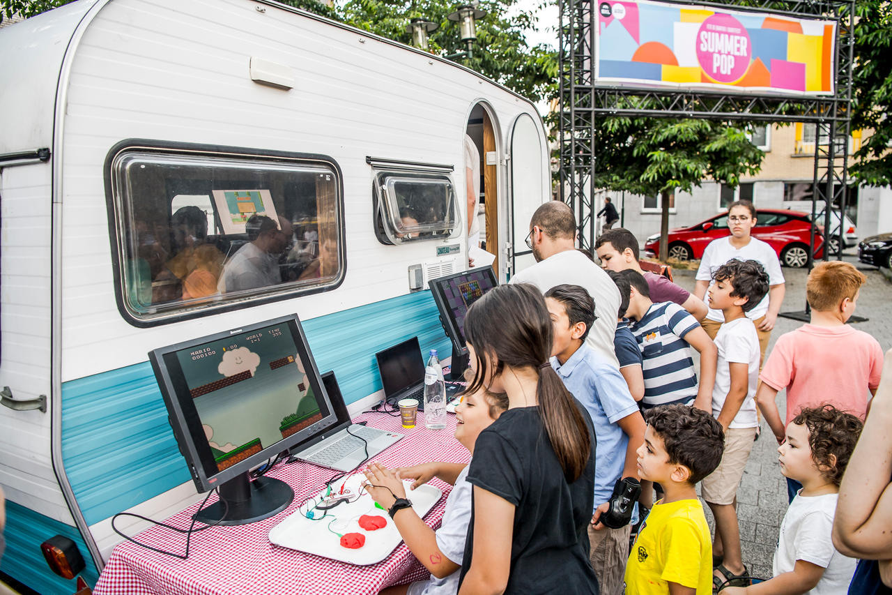 Buurtfeest ‘summer Pop Strijkt Dit Weekend Neer In De Marollen Foto
