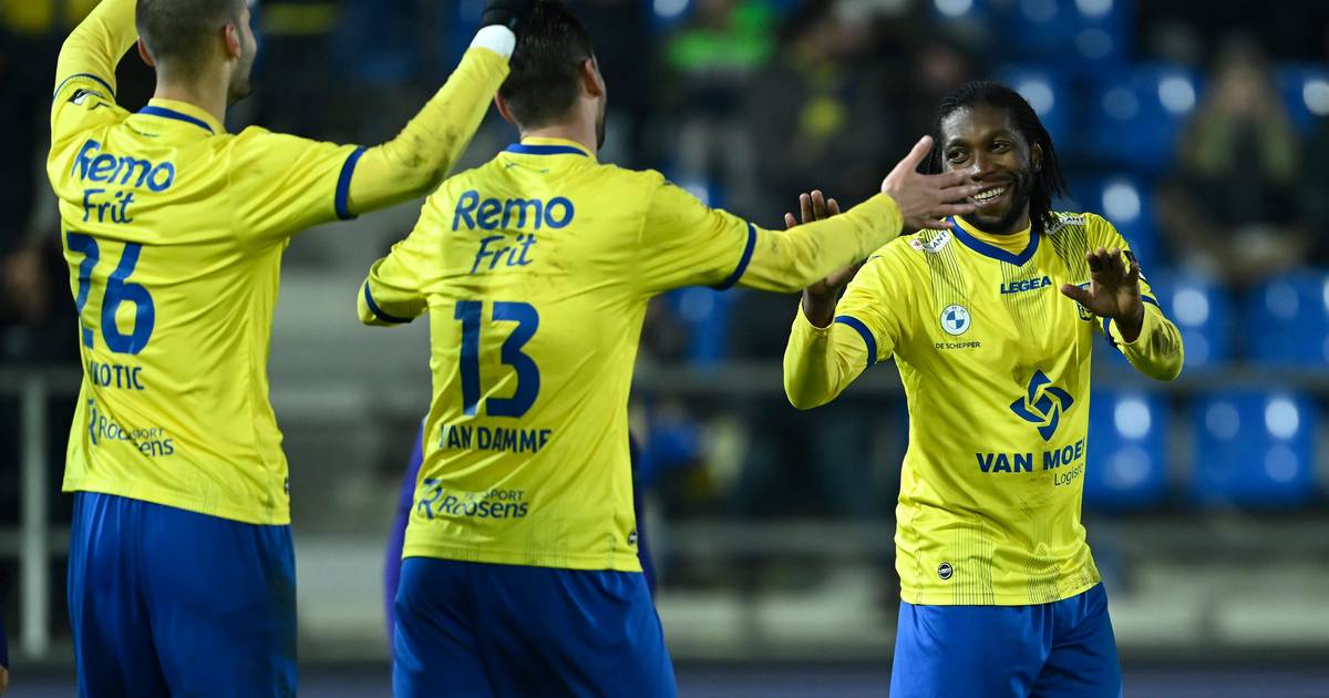 Wim De Decker (SK Beveren) is tevreden coach: “Het gevaar komt bij ons ...