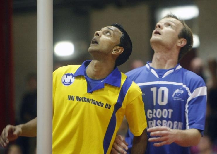 Oost Arnhem verrast SKF in de slotfase | Foto | gelderlander.nl