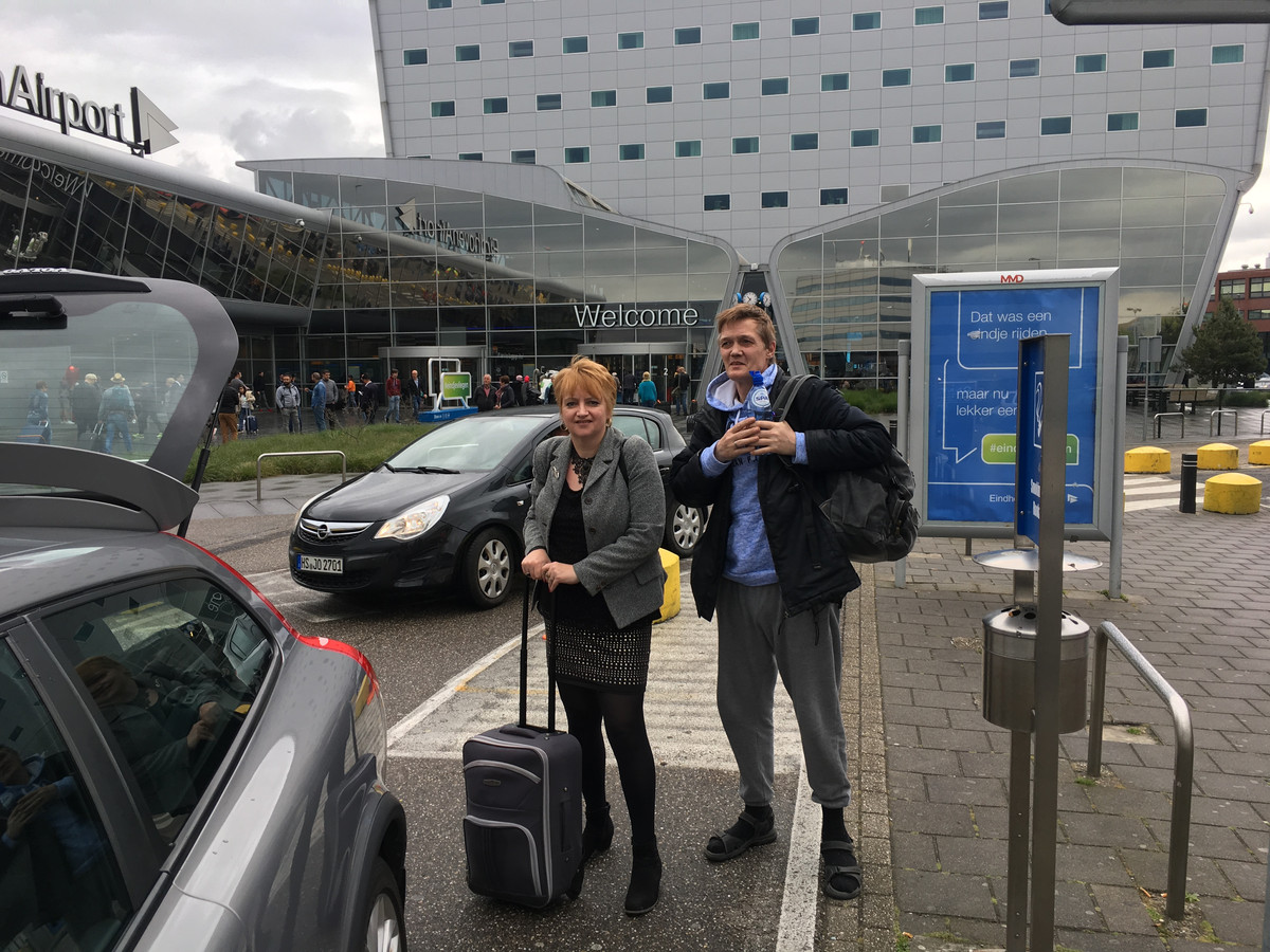 Geen openbaar vervoer: ED-taxiservice biedt hulp aan gestrande ...