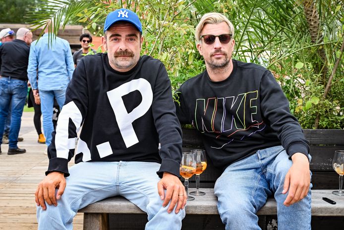 Een haast onherkenbare Robin Pront en romantiek bij Lies Vandenberghe ...