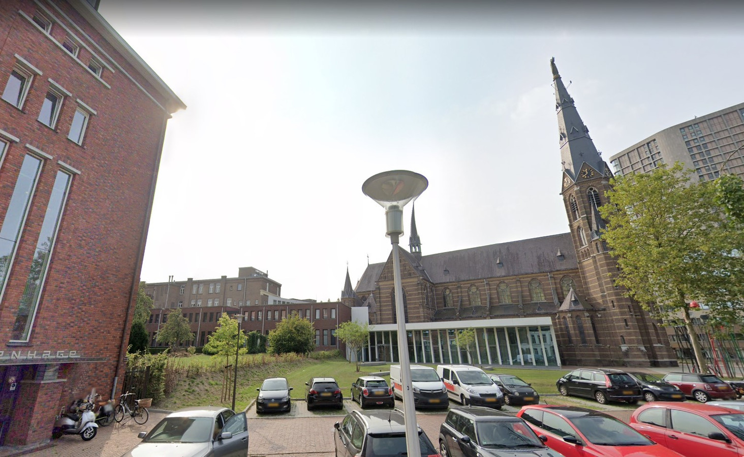 Hotel Mariënhage in DomusDela Eindhoven breidt uit, midden in ...