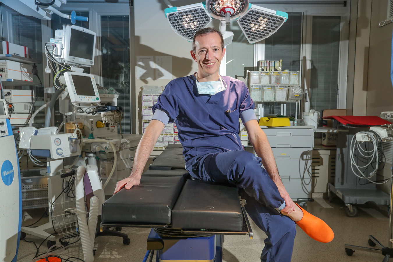 Dokter die 'hopeloze knie' van topskiër Marchant redde: “Heb getwijfeld, maar dat heb ik hém ...