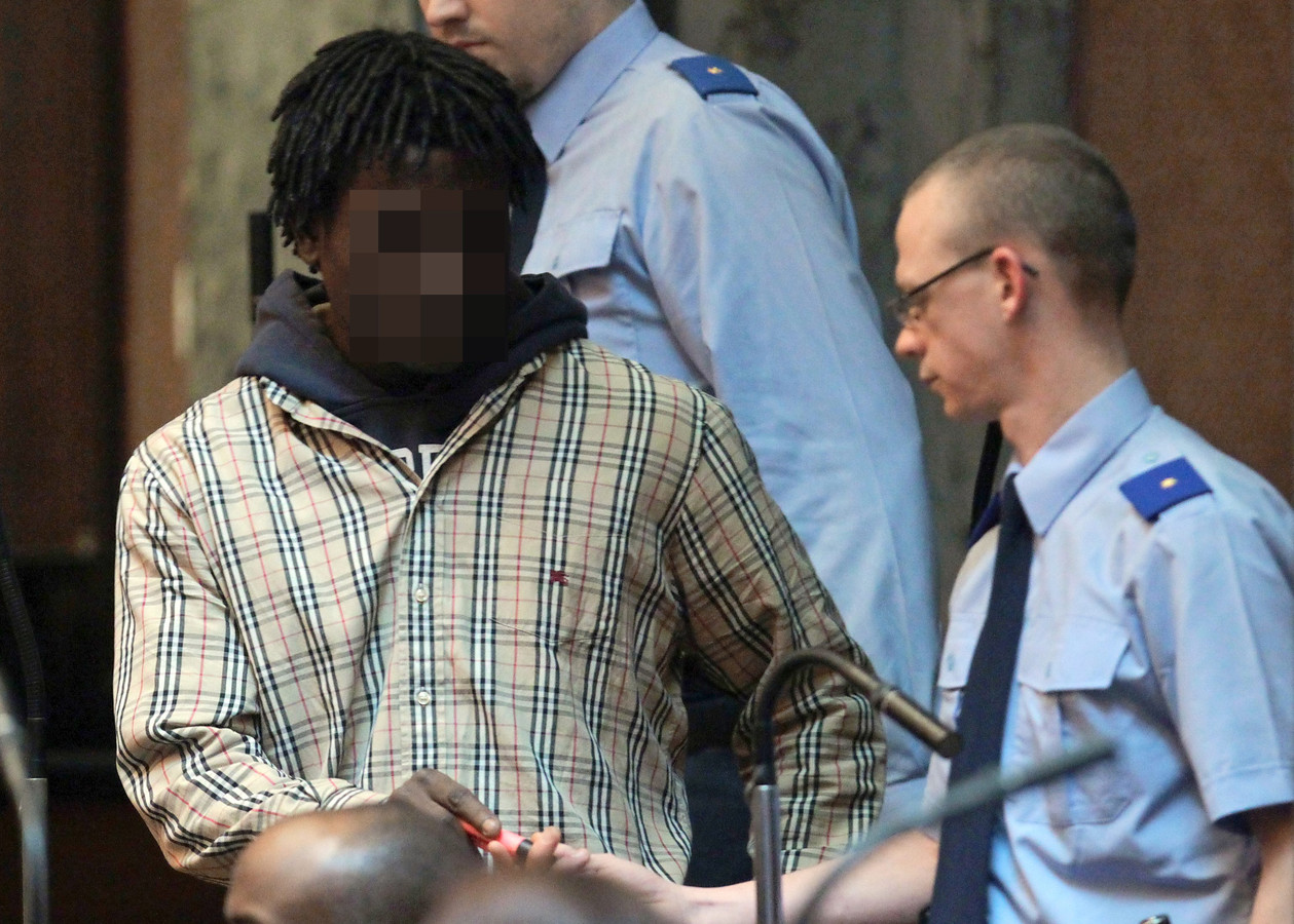 Junior Kabunda veroordeeld tot levenslange opsluiting | Foto | hln.be