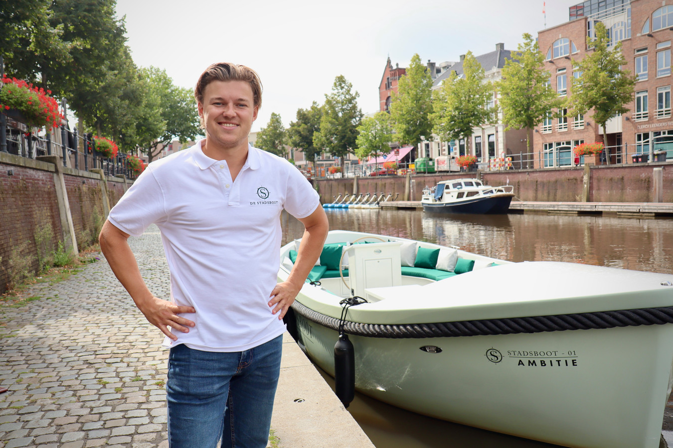 Jonge schipper Don (24) wil schoonheid Breda delen vanaf zijn Stadsboot ...
