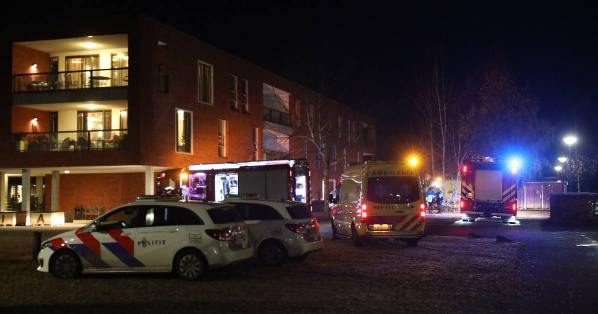 Impact brand bij Reinier van Arkel groot; ernstig gewonde bewoonster nog in ziekenhuis | Den ...