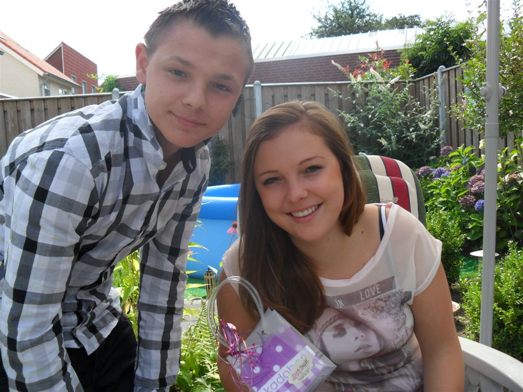 Tess (1996-2012) koos zelf voor het einde, achter haar lach school veel ...