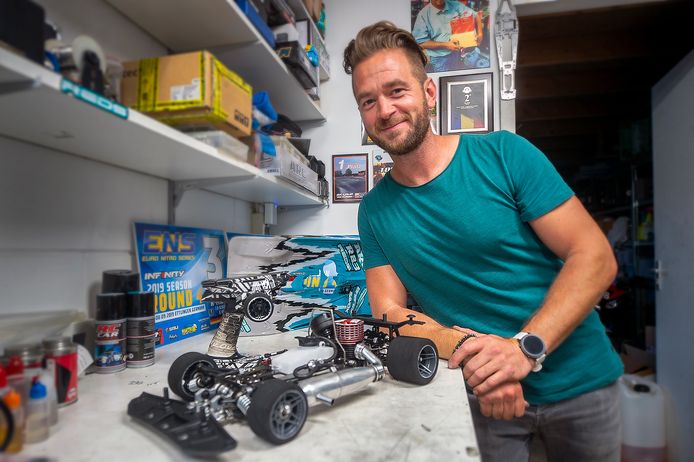 Speelgoedautootjes? Willebrorder John Ermen is Nederlands kampioen RC Racing: ‘Dit is mijn leven ...