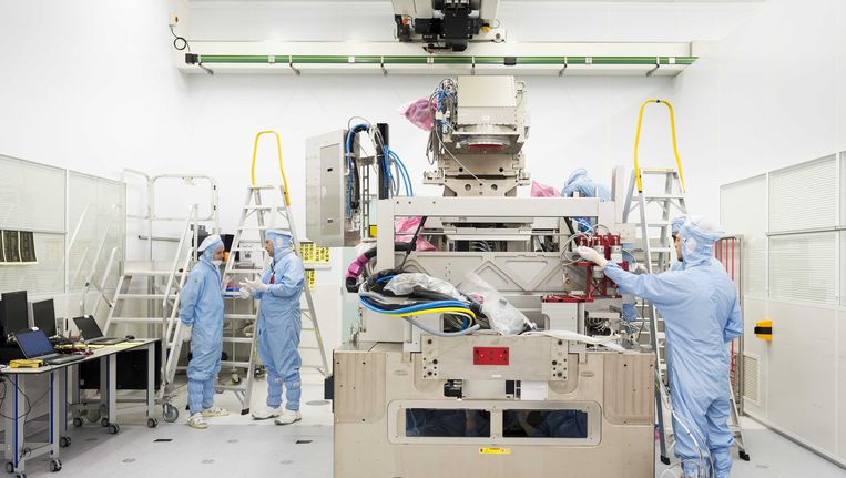 ASML boert beter dan verwacht, revolutionaire nieuwe chipmachines in trek