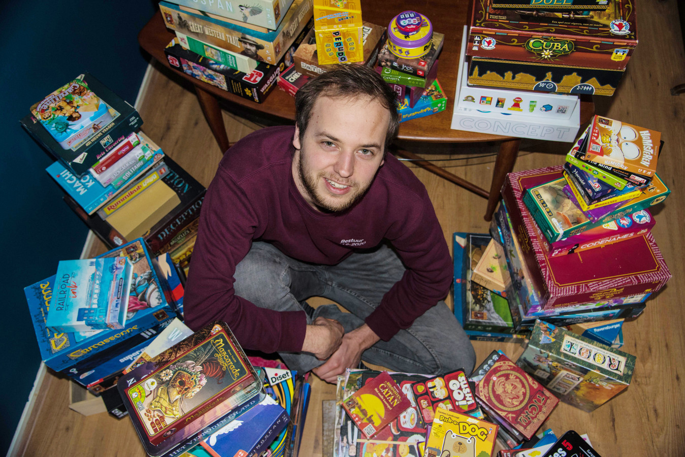 Dít is pas een verzameling: spelletjesfanaat Ted (27) heeft thuis meer dan negentig bordspellen ...