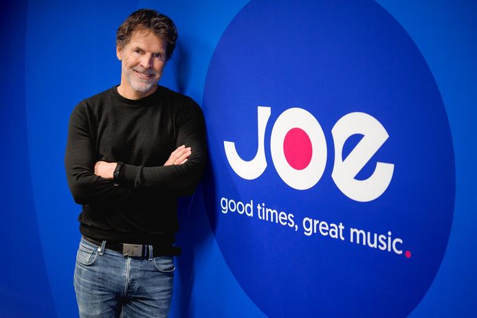 Toine van Peperstraten presenteert nieuw programma op radiozender JOE | Show | AD.nl