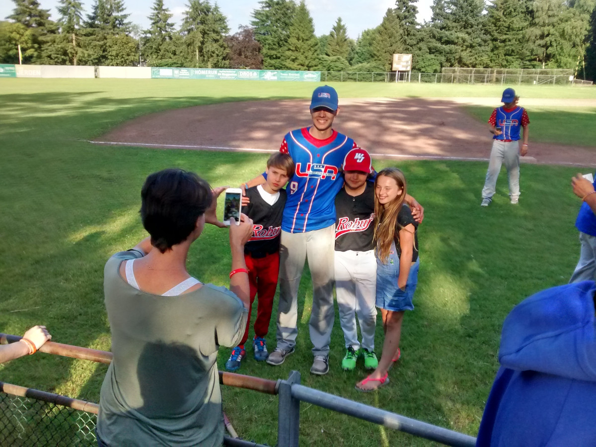 Populaire Amerikanen winnen Robur'58 Series | Foto | destentor.nl