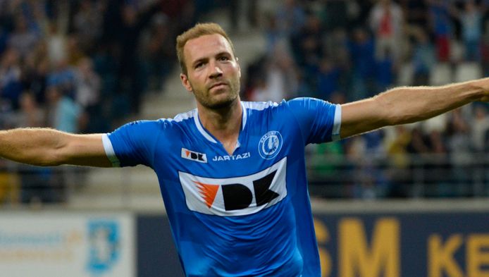 VDK Spaarbank blijft tot 2020 sponsor AA Gent | AA Gent | hln.be