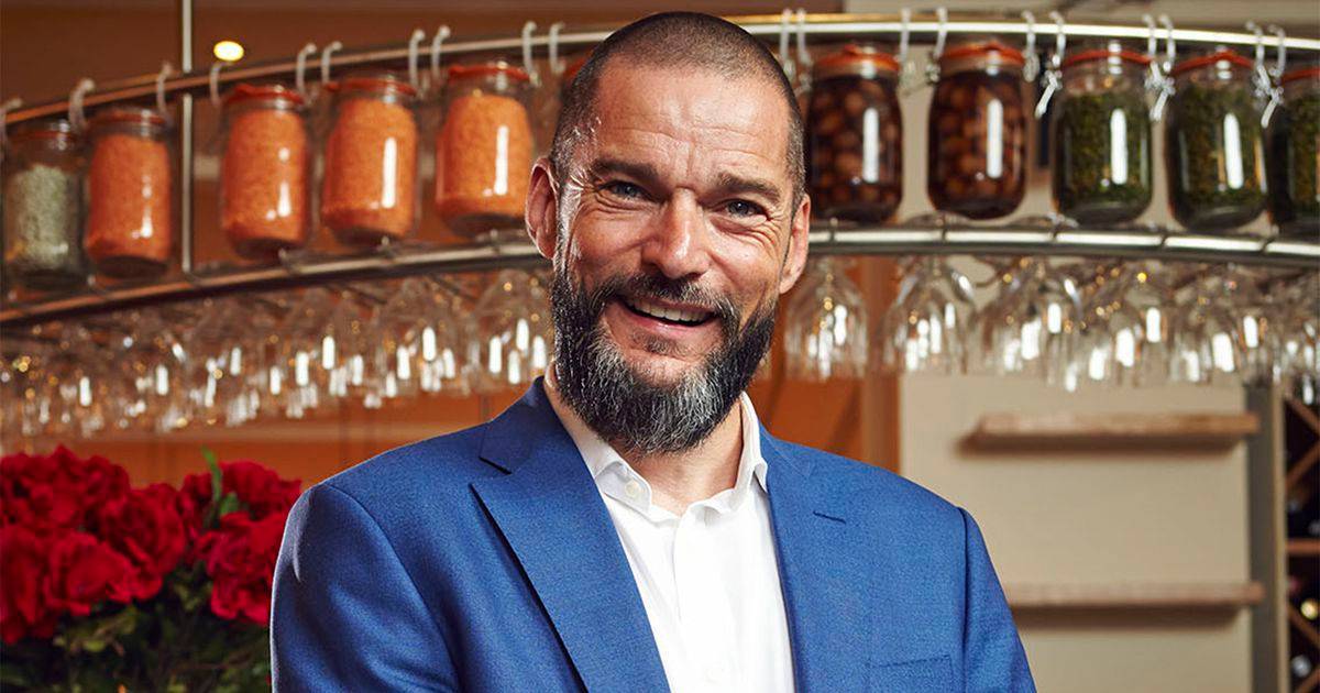 Gastheer Fred uit ‘First Dates’ is verloofd | Celebrities | hln.be