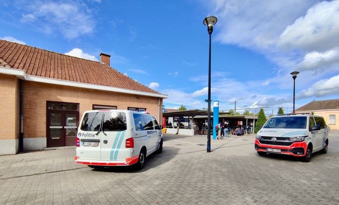 Vier minderjarige fietsdieven gevat in loods naast station van Menen ...