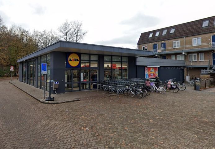 Deze supermarkt in Maarssenbroek gaat echt dicht, wijkbewoners willen ... Deze supermarkt in Maarssenbroek gaat echt dicht, wijkbewoners willen ...