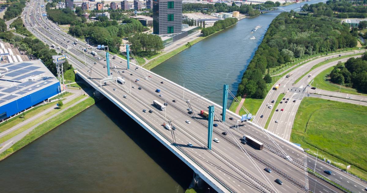 Drukke brug A12 bij Utrecht gaat drie dagen dicht, verkeer moet ...