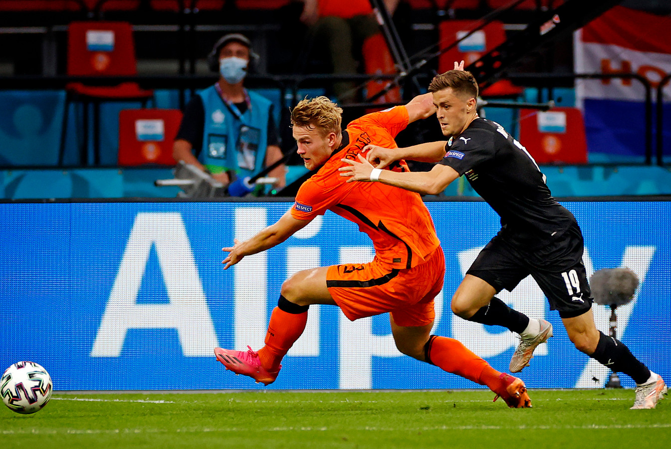 Fotoserie | De mooiste beelden van Nederland-Oostenrijk van Pim Ras ...