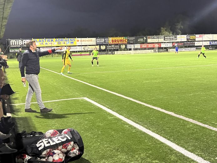Alan Haydock nieuwe trainer van FC Ganshoren: “We hebben heel bewust ...