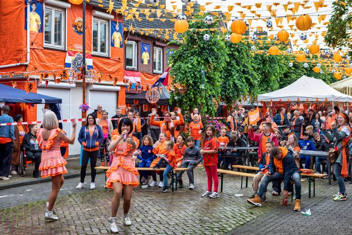 Van saaie 0-0 tot feestende Alpenzusjes: het is een gekkenhuis in de ...
