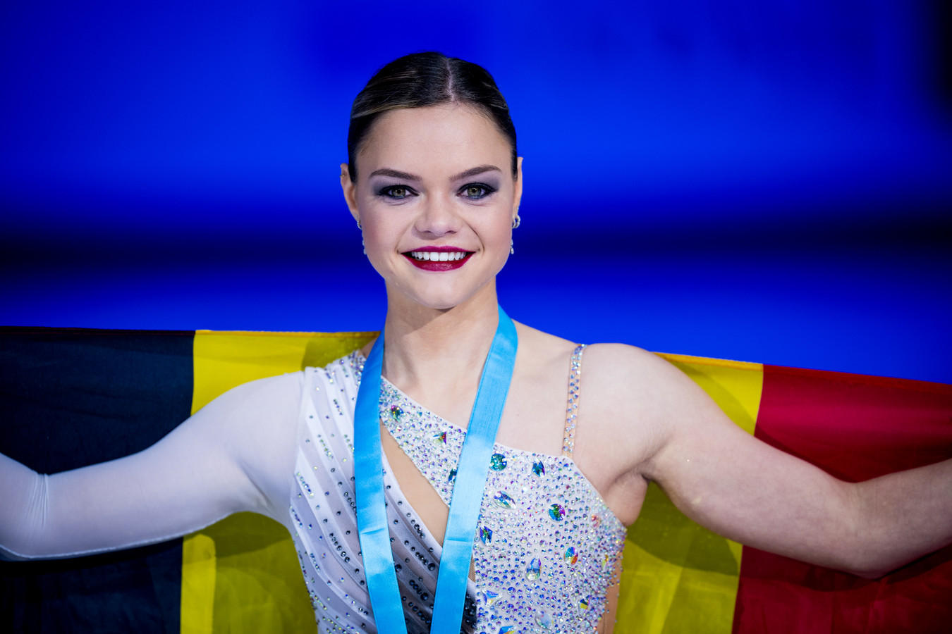 Loena Hendrickx stoomt zich klaar voor EK kunstschaatsen: “Alles onder ...