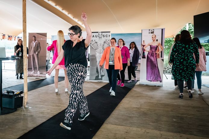 Van catwalk tot leren onderhandelen; conferentie om meer vrouwen in de ...
