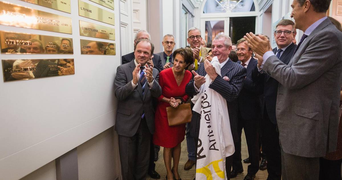 Baron Vic Swerts opgenomen in Galerij der Prominenten | Antwerpen | hln.be