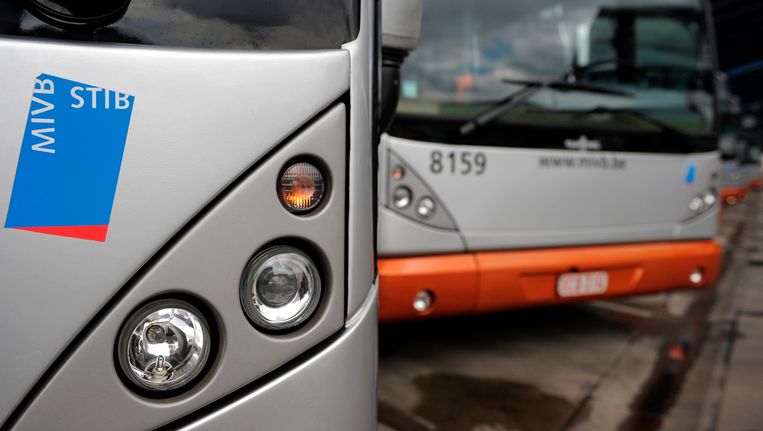 MIVB werft volgend jaar 276 buschauffeurs aan | De Morgen