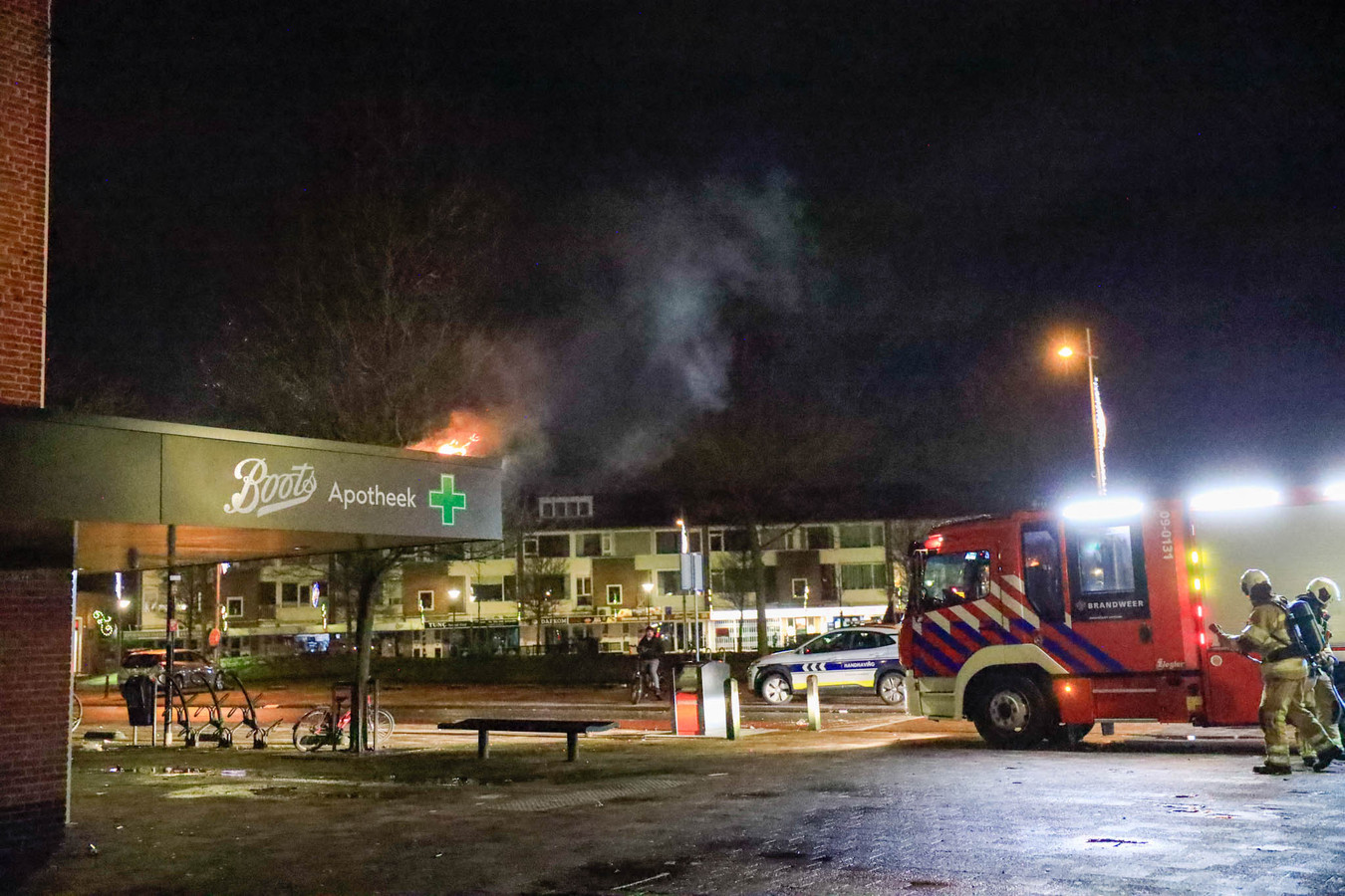 Op pad met boa’s Nathalie (30) en Kevin (22): ‘Oud en nieuw een van de ...