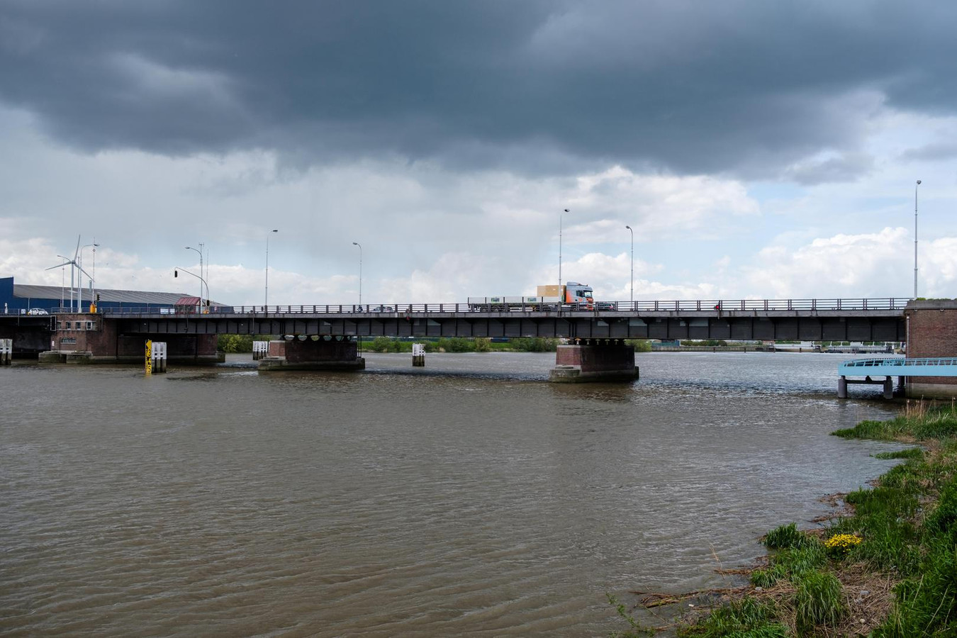 Meer overwinterende watervogels aan Rupel tussen Boom en Rumst | Foto ...