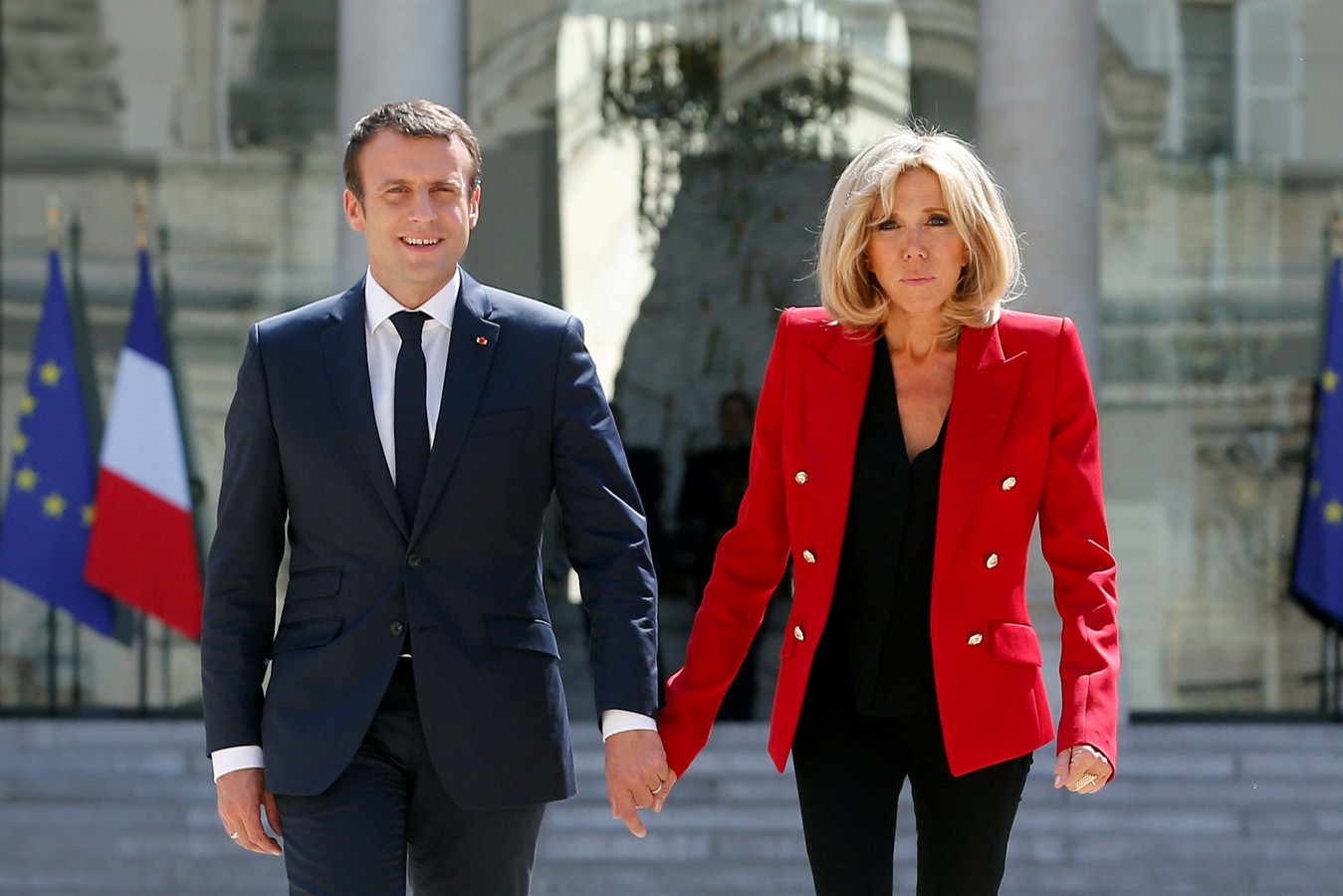 Vrouw van president Macron doet aangifte na nepnieuws over geslacht ...