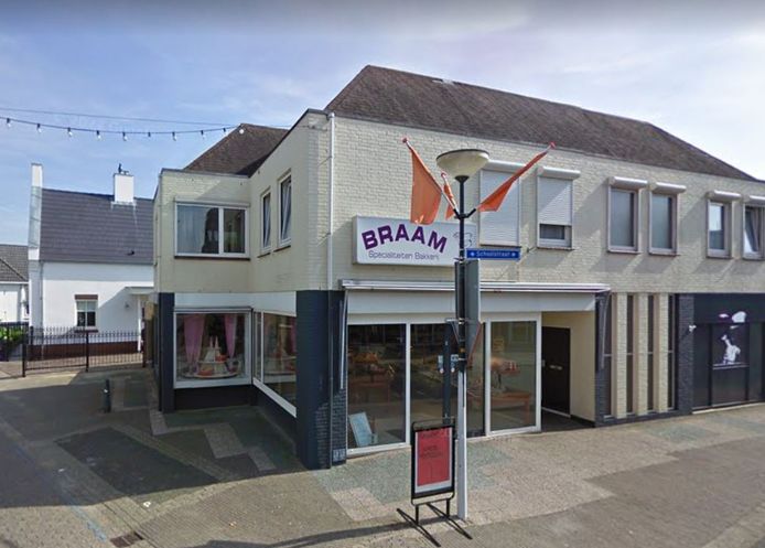 Dorpsbakker René baalt van AH: ‘Moeten ze dan ook nog míjn krenten in ...