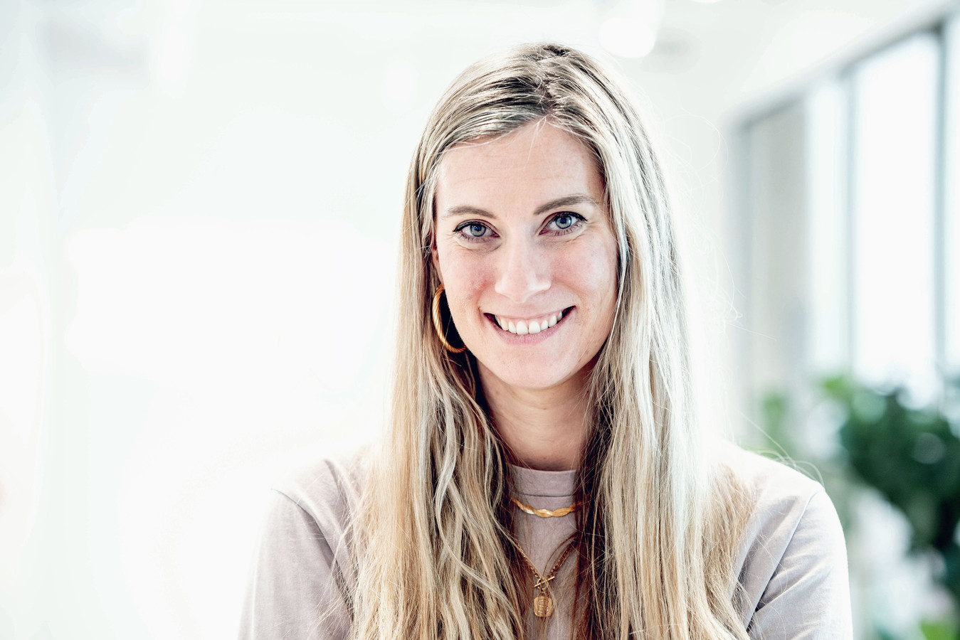 Sharon is pas 34 en volgens Quote nu al de succesvolste én rijkste ...